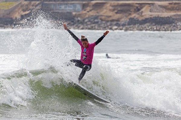 Anali Gomez é tricampeã sul-americana da WSL South America - WSL ...